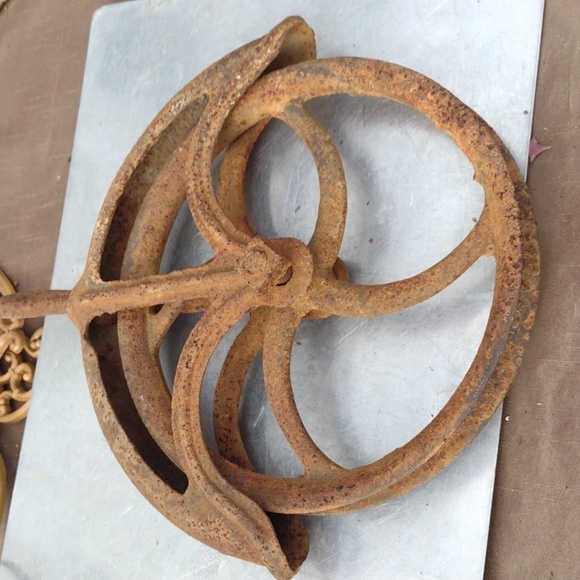 Other | Vintage Rusty Metal Pulley | Poshmark
